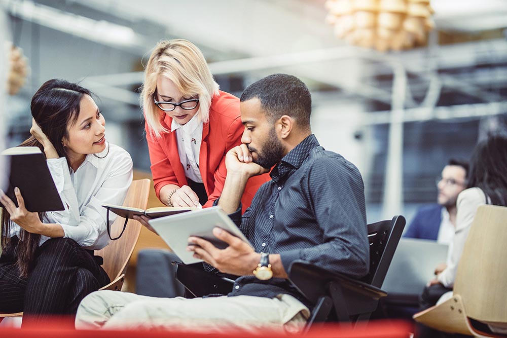 Get Info on Administrative Tasks for Managing Your Business | Blue ...